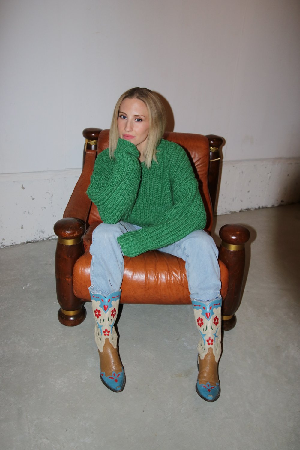 Hilary Smith – Tacit